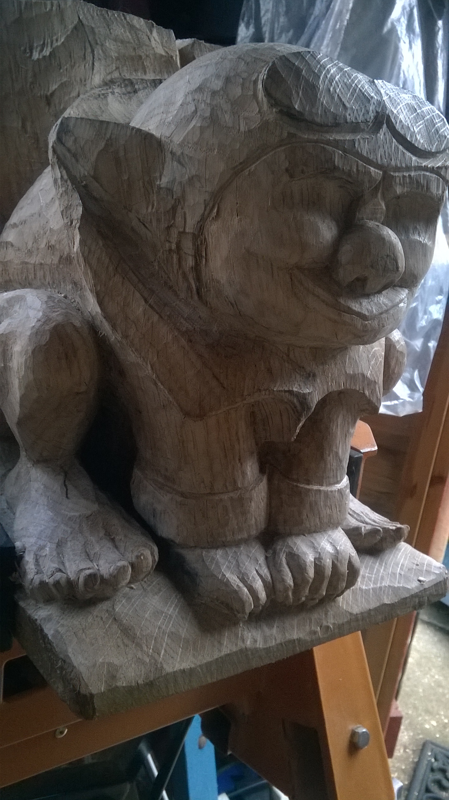 Oak Gargoyle – Allen Stichler – Wood Carving