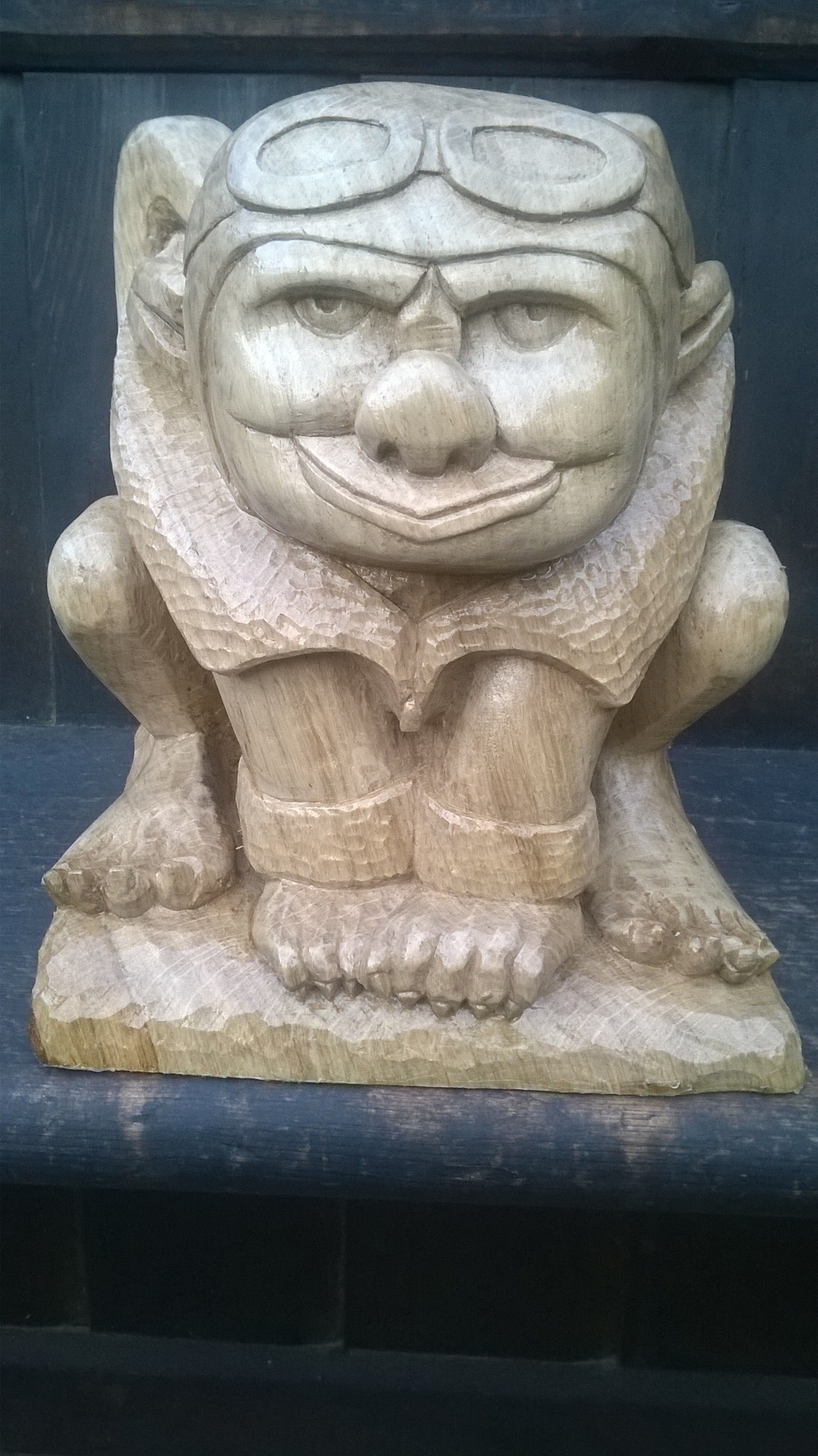 Oak Gargoyle – Allen Stichler – Wood Carving